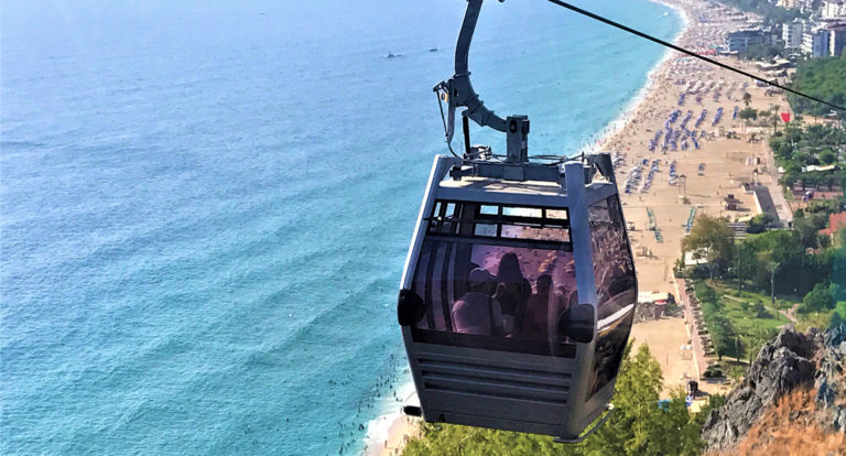 Ride with the cable car and visit Alanya Castle – Papaya Garden Homes